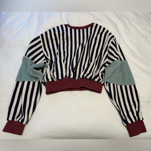 sebnem gunay | Sweaters | Sebnem Gunay Sweater Worn By Gigi Hadid ...